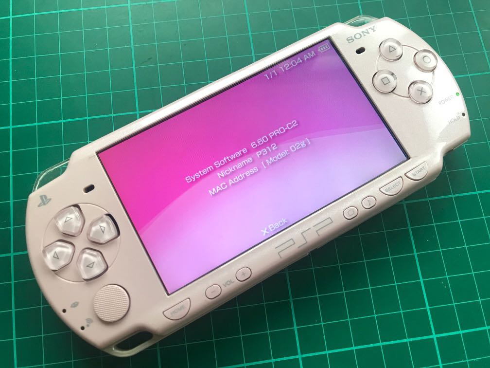Sony Psp 2000 Rose Pink, Video Gaming, Video Games, PlayStation on ...
