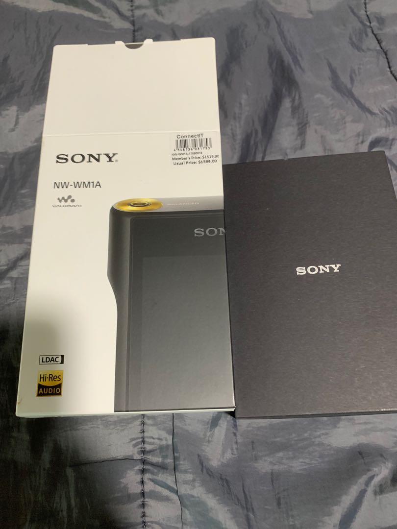 Sony WM1-A complete box wm1a , Audio, Portable Music Players on Carousell