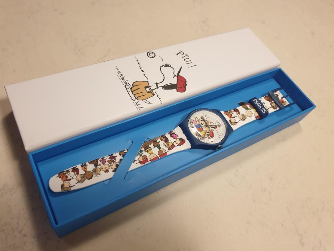Swatch X Peanuts collections ( A set of 6s ), with a watch frame ...