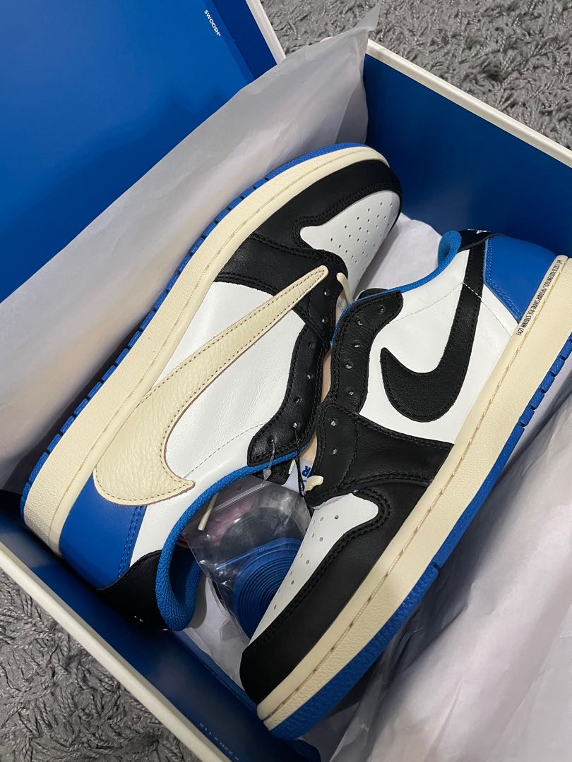 Travis Scott x fragments low, Men's Fashion, Footwear, Sneakers on ...