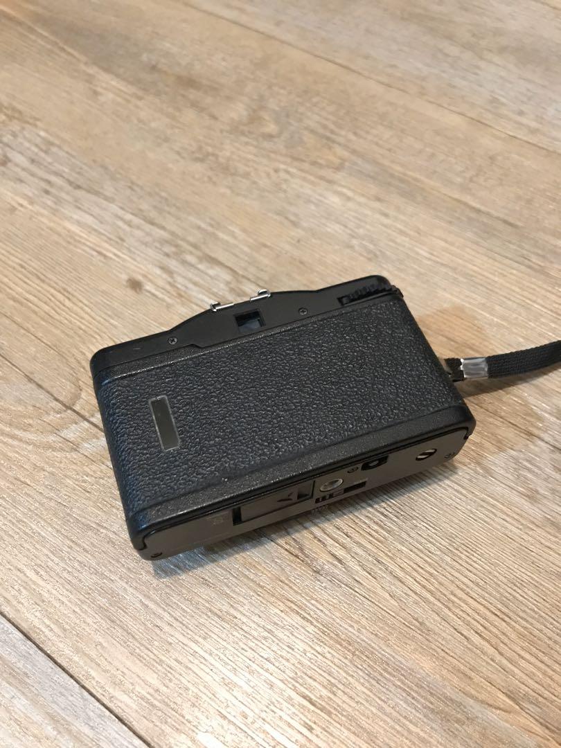 98%新 LOMO LCA+ Minitar 1 32mm f/2.8 菲林 傻瓜機, 攝影器材, 相機 - Carousell