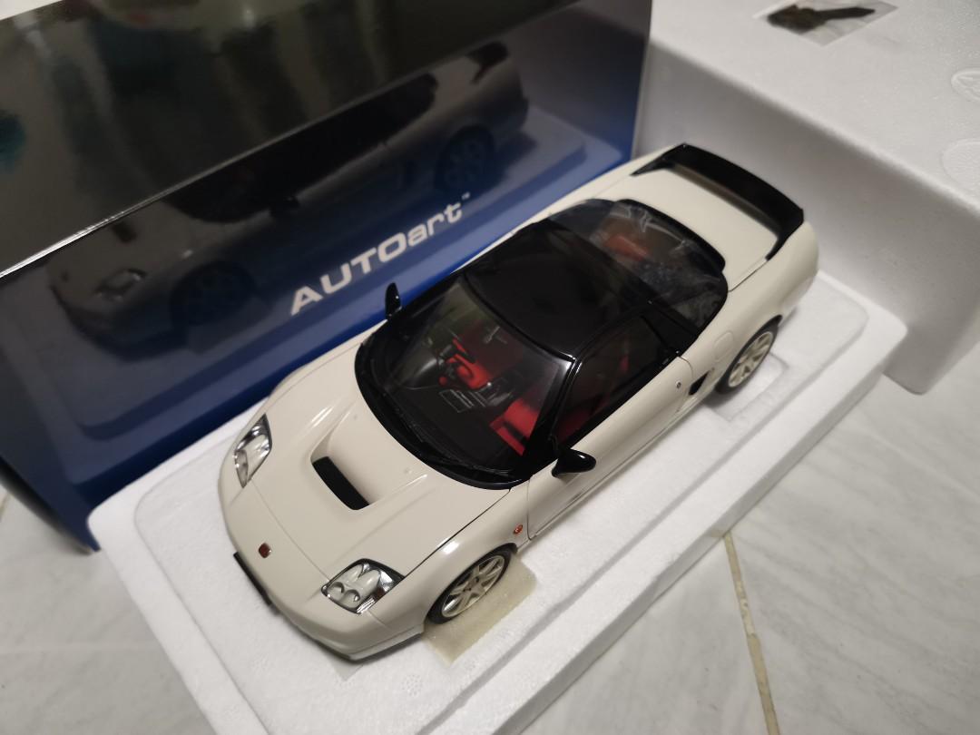 Autoart 1/18 Honda NSX-R(NA2) championship white, 興趣及遊戲, 玩具 & 遊戲類 - Carousell