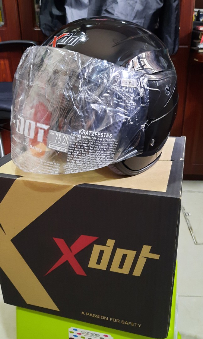 Brand new X-dot G618N motorcycle helmet(black), Motorbikes on Carousell