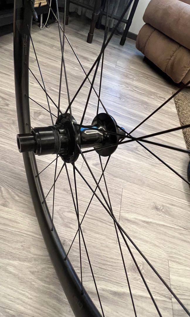 ROVAL CL 50 DISC CARBON WHEEL SET, Sports Equipment, Bicycles & Parts ...