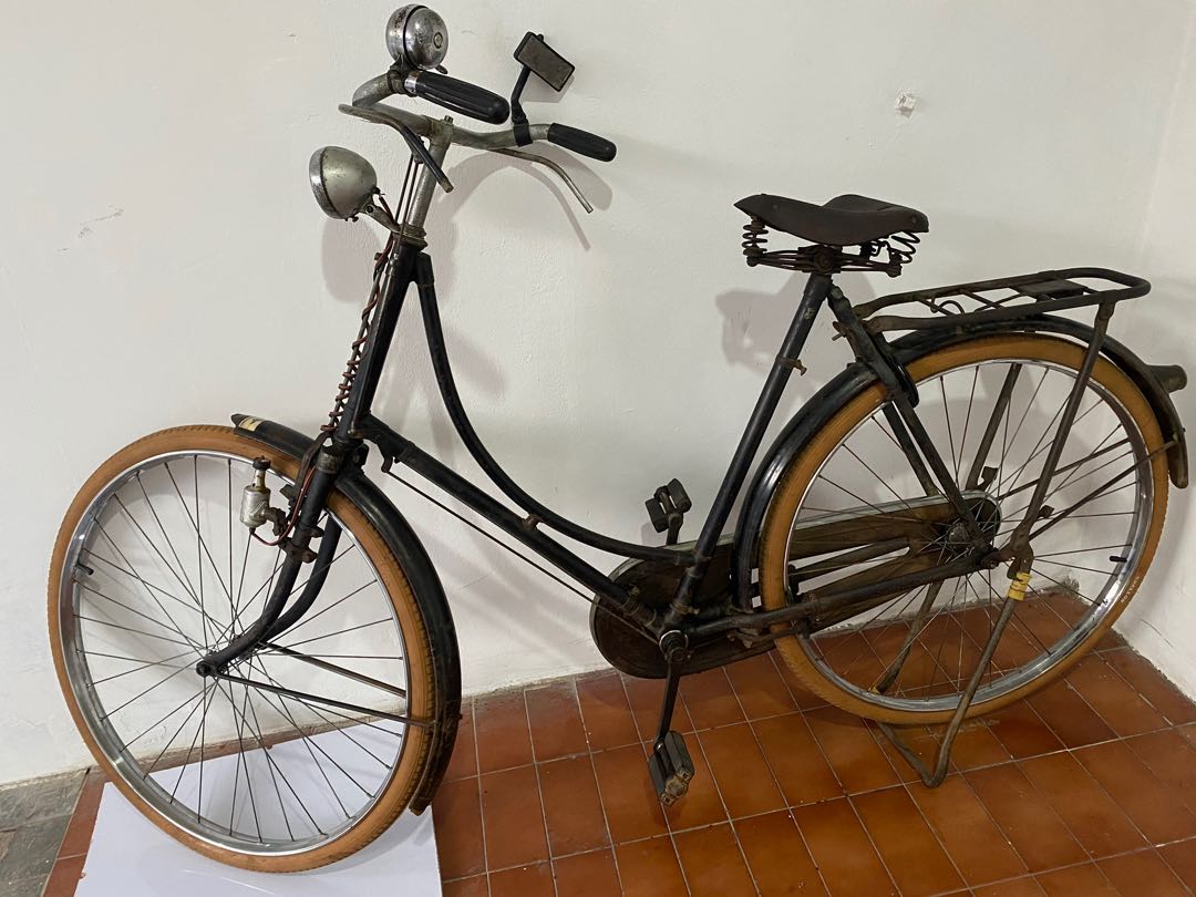 Sepeda ontel antik gazelle, Olah Raga, Sepeda di Carousell