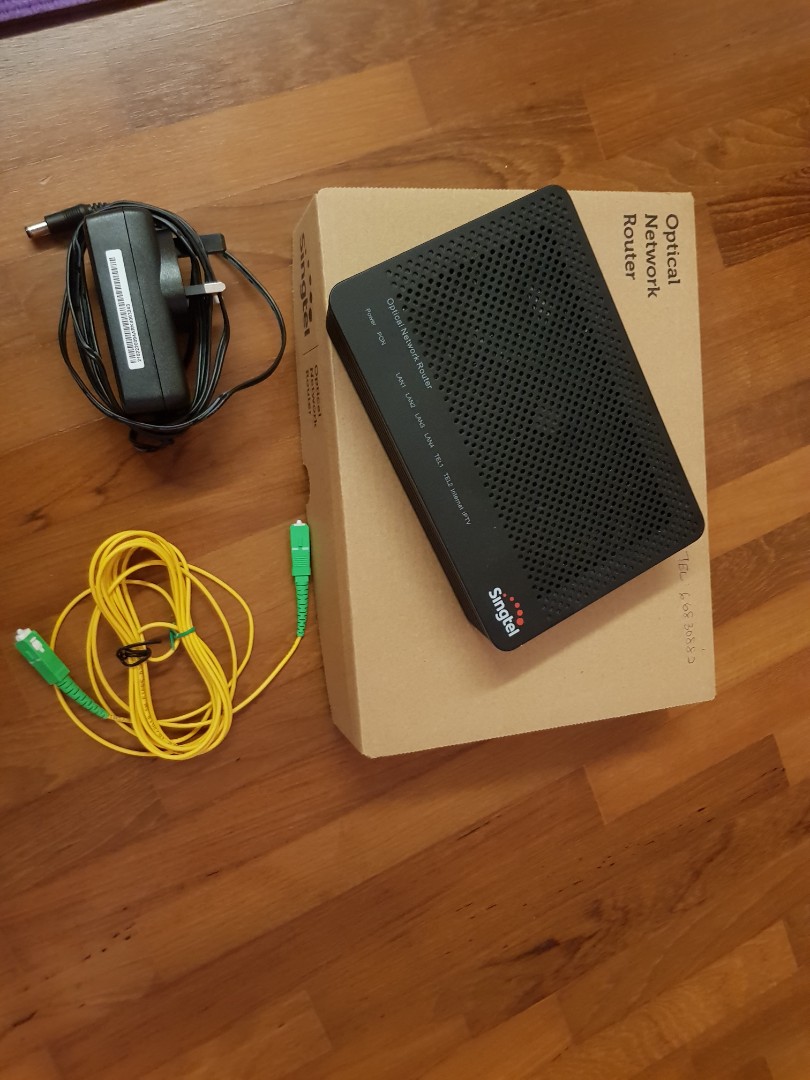 Singtel Huawei Optical router, Computers & Tech, Parts & Accessories ...