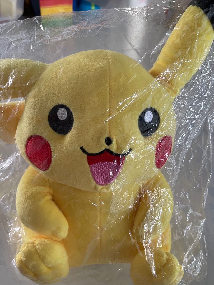 Sitting Pikachu, Hobbies & Toys, Toys & Games on Carousell
