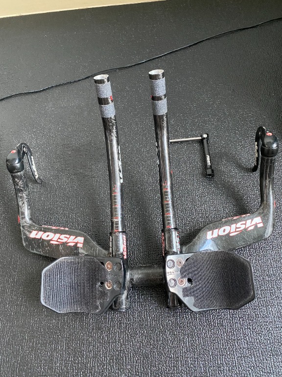 Vision TriMax Integrated Carbon Aero TT bars, Sports Equipment ...