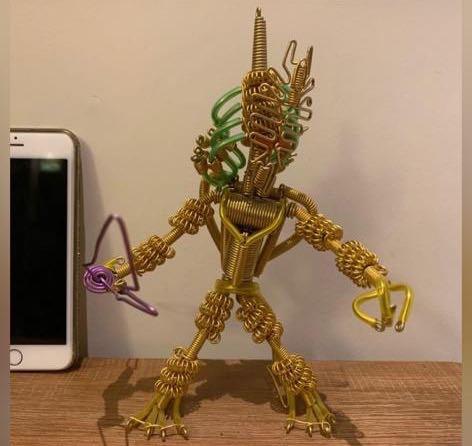 Welded Wire Art Handmade Sculpture, Hobbies & Toys, Memorabilia ...