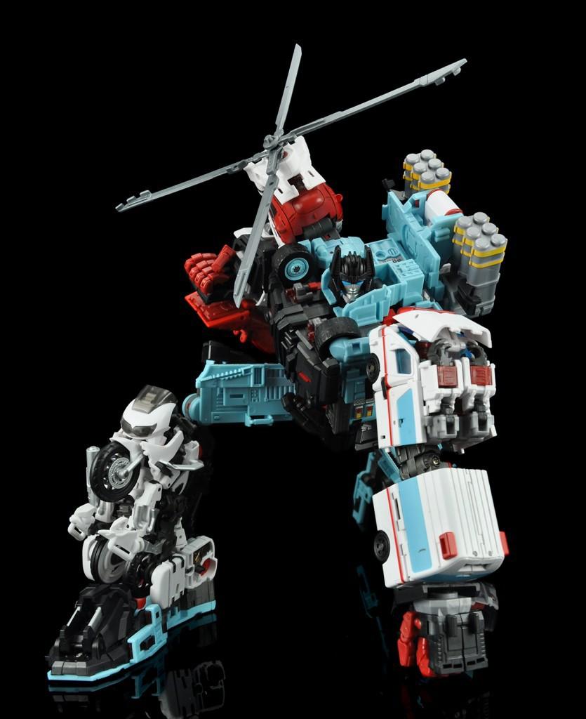 Yes Model Transformer G1 Defensor Combiner Action Figures, Hobbies ...