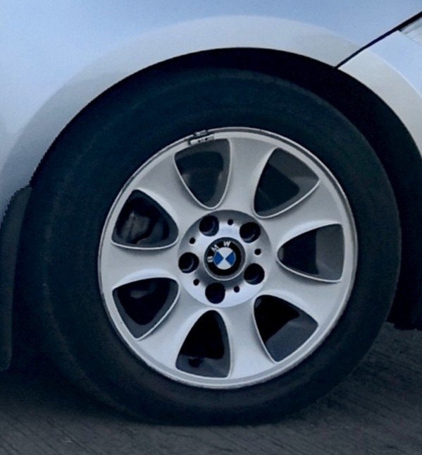 16 BMW mags with tires, Car Parts & Accessories, Mags and Tires on ...