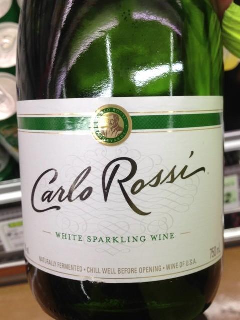 Carlo Rossi White Sparkling Wine, Food & Drinks, Alcoholic Beverages on ...