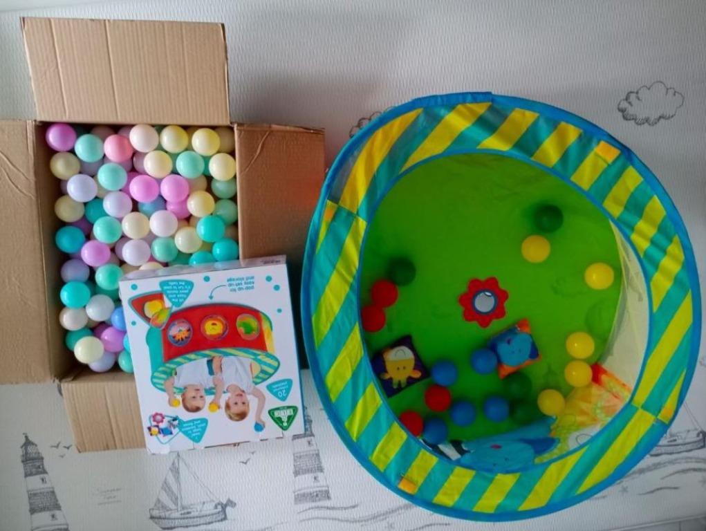 ELC Ball Pit with additional balls, Babies & Kids, Infant Playtime on ...