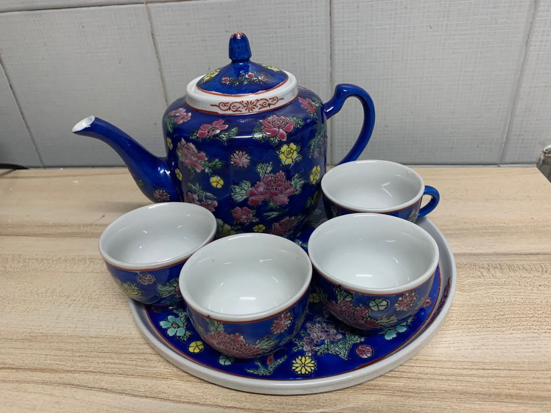 Hand Painted Midnight Blue Peranakan Nyonya tea pot & cups with tray ...