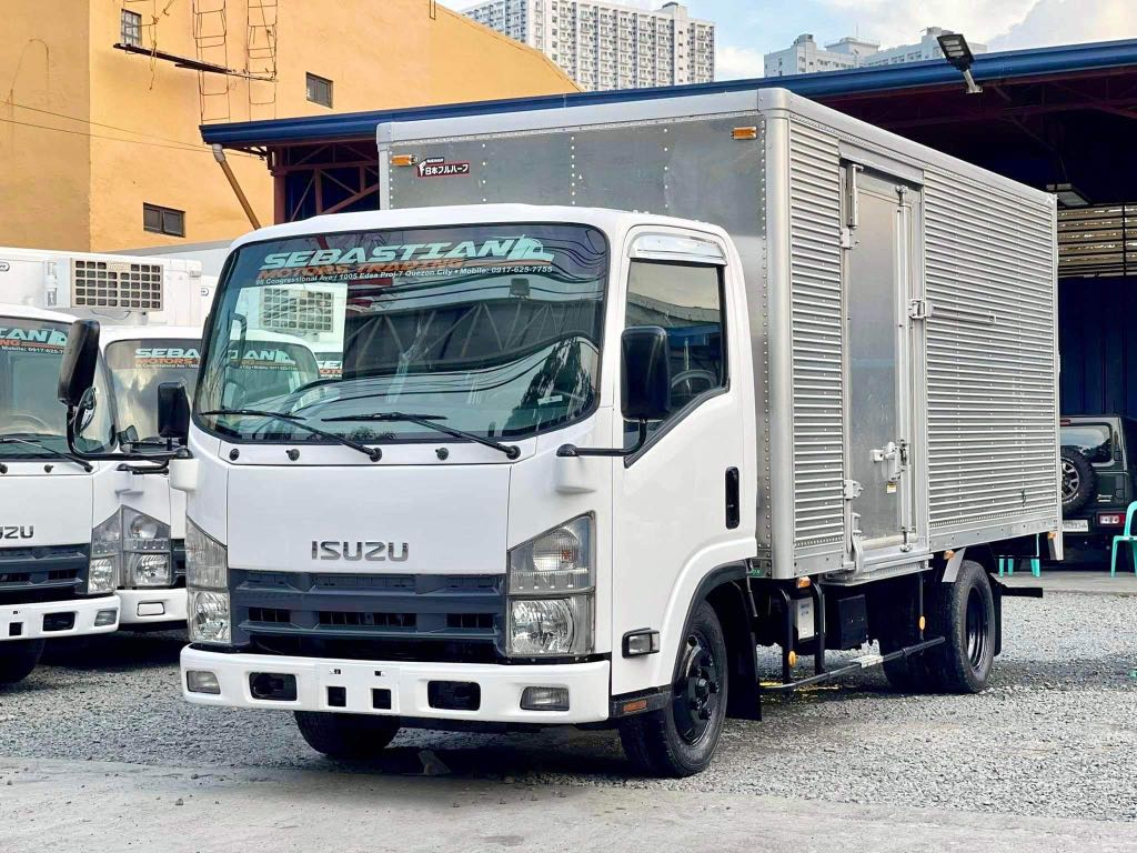 Isuzu Closed Van 14.10ft M Series, Special Vehicles, Heavy Vehicles on ...
