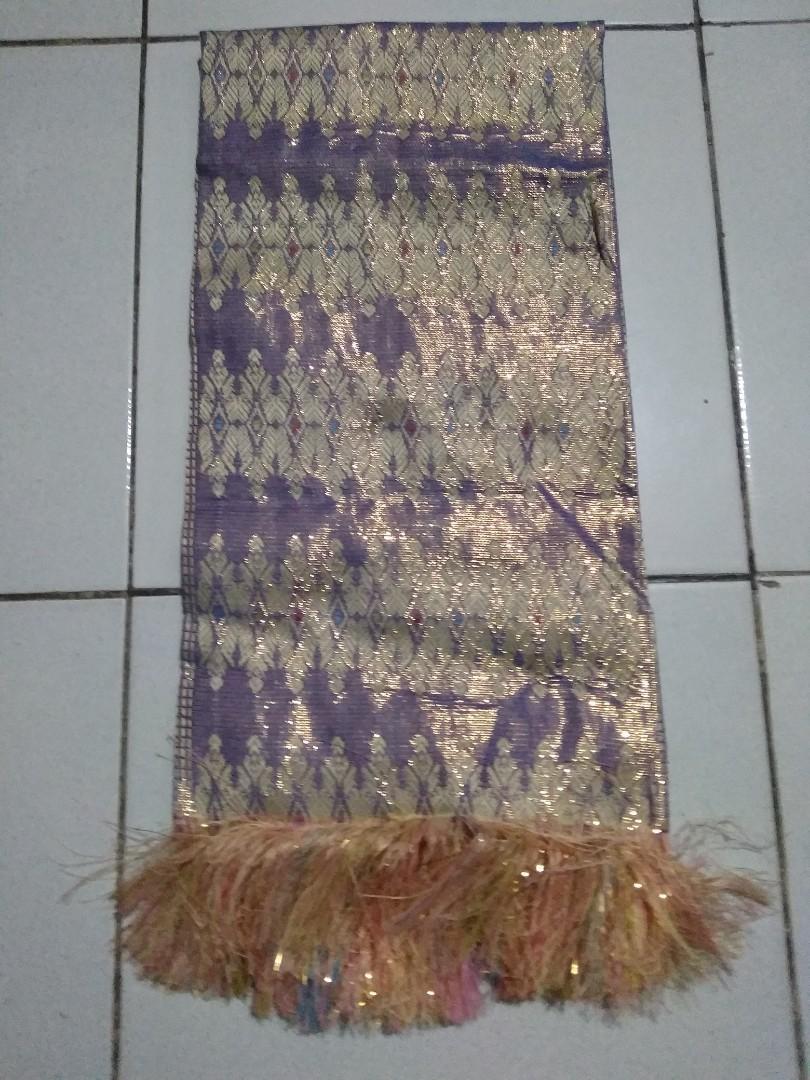 Kain Songket Malaysia, Fesyen Wanita, Pakaian Wanita, Lainnya di Carousell