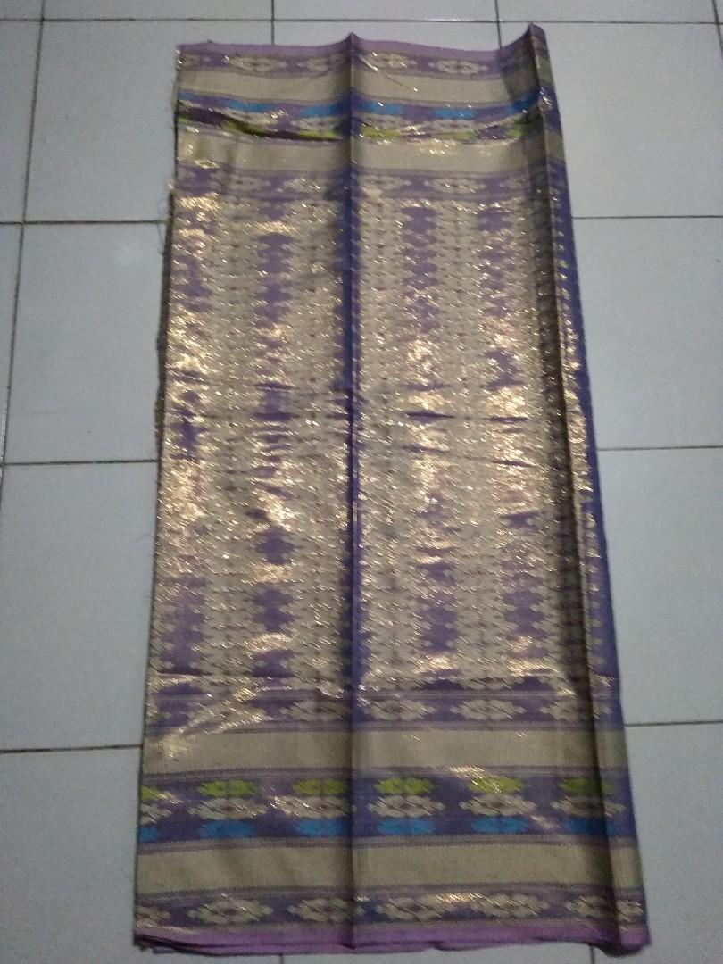 Kain Songket Malaysia, Fesyen Wanita, Pakaian Wanita, Lainnya di Carousell