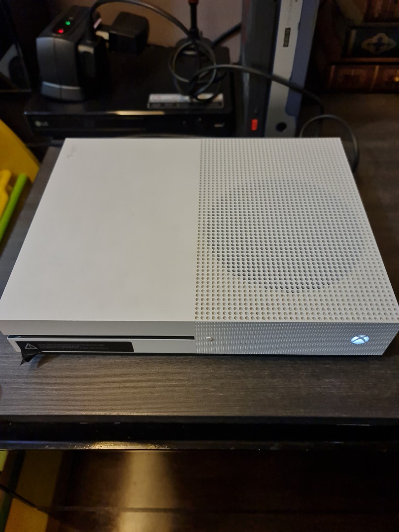 Microsoft Xbox One S 1TB (No Controller), Video Gaming, Video Games ...