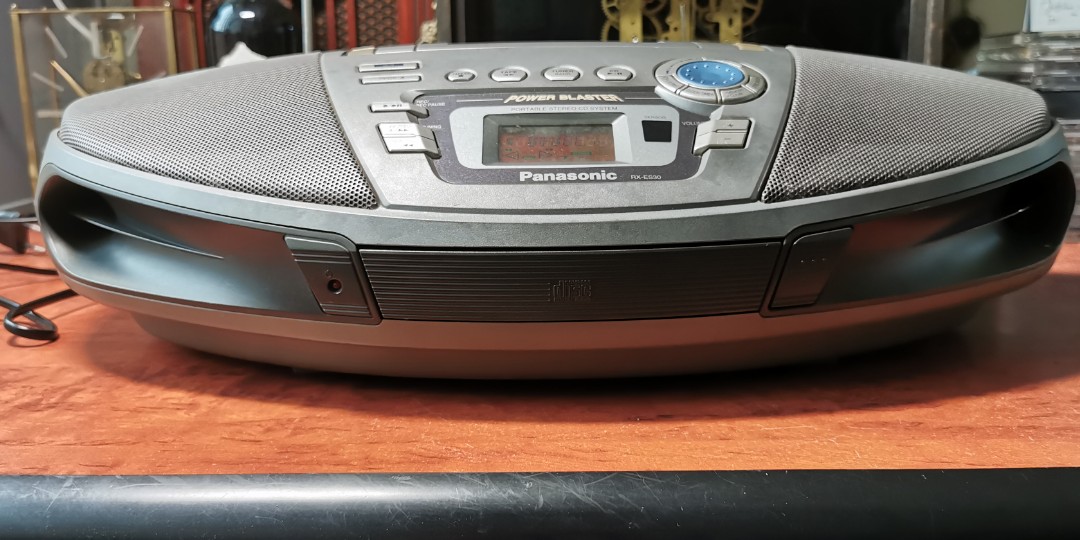 Old school Panasonic portable radio/cd/casette player, Audio, Portable ...