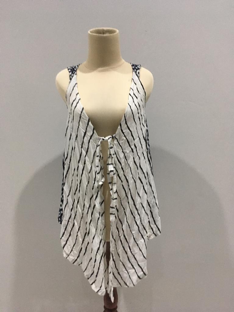 Rompi Vest Batik Modern, Fesyen Wanita, Pakaian Wanita, Baju Luaran di ...