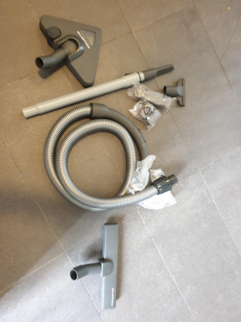 Rowenta Soam Vacuum Cleaner, TV & Home Appliances, Vacuum Cleaner ...