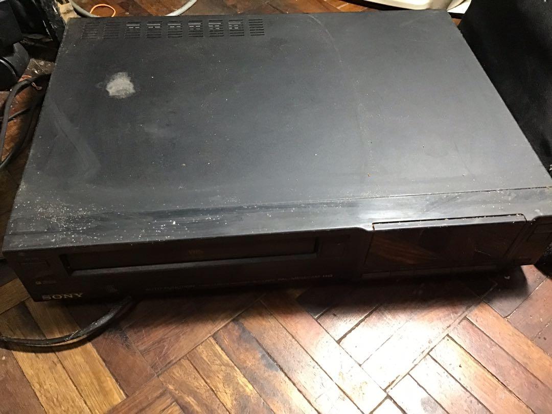 SONY VCR Video Cassette Recorder Player VHS Vintage, Furniture & Home ...