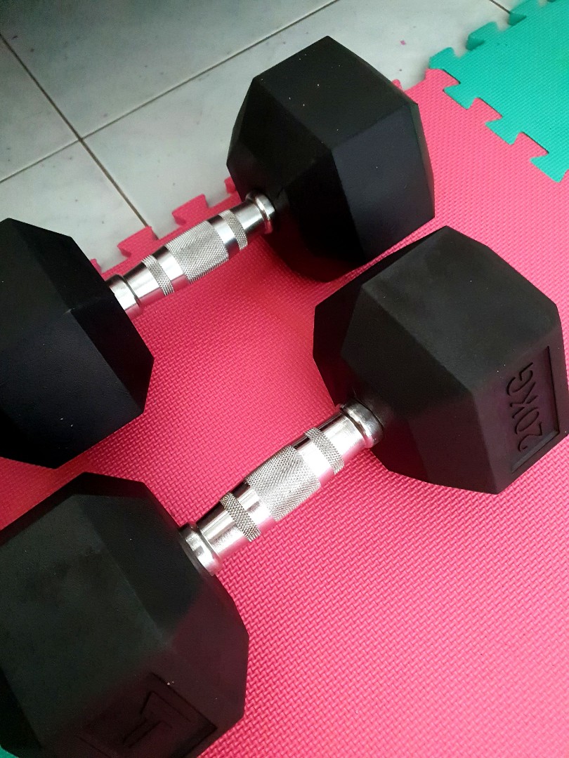Tribal fitness 20kg dumbbells / weights, Sports Equipment, Exercise ...