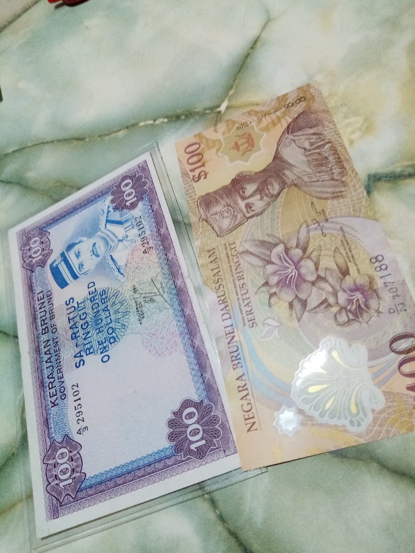 622. Brunei old notes 2 pcs, Hobbies & Toys, Memorabilia & Collectibles ...