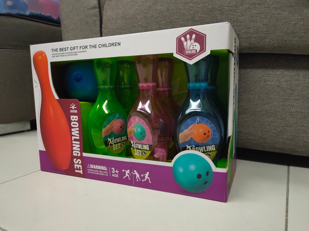 6 pin bowling set light up ball and light up pins, Hobbies & Toys, Toys ...