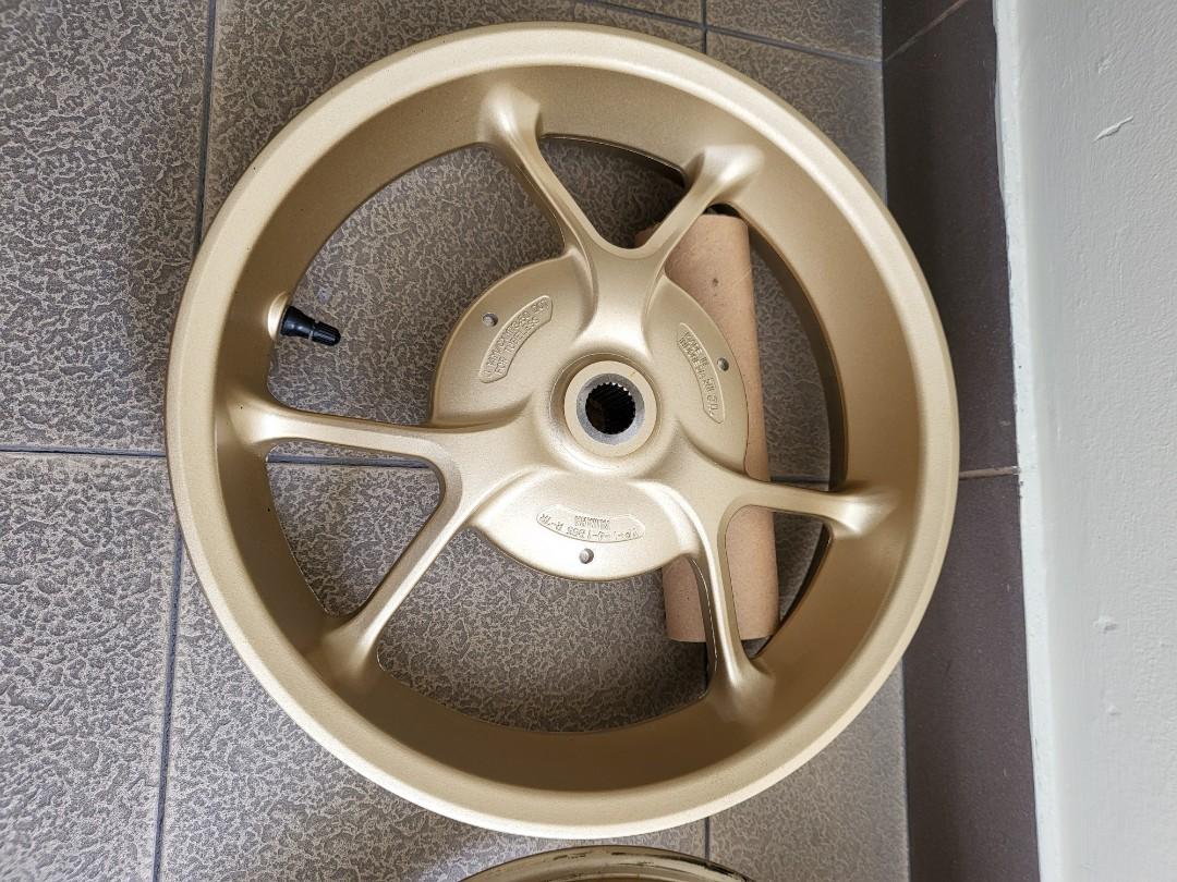 Aerox v2 stock gold rims, Motorcycles, Motorcycle Accessories on Carousell