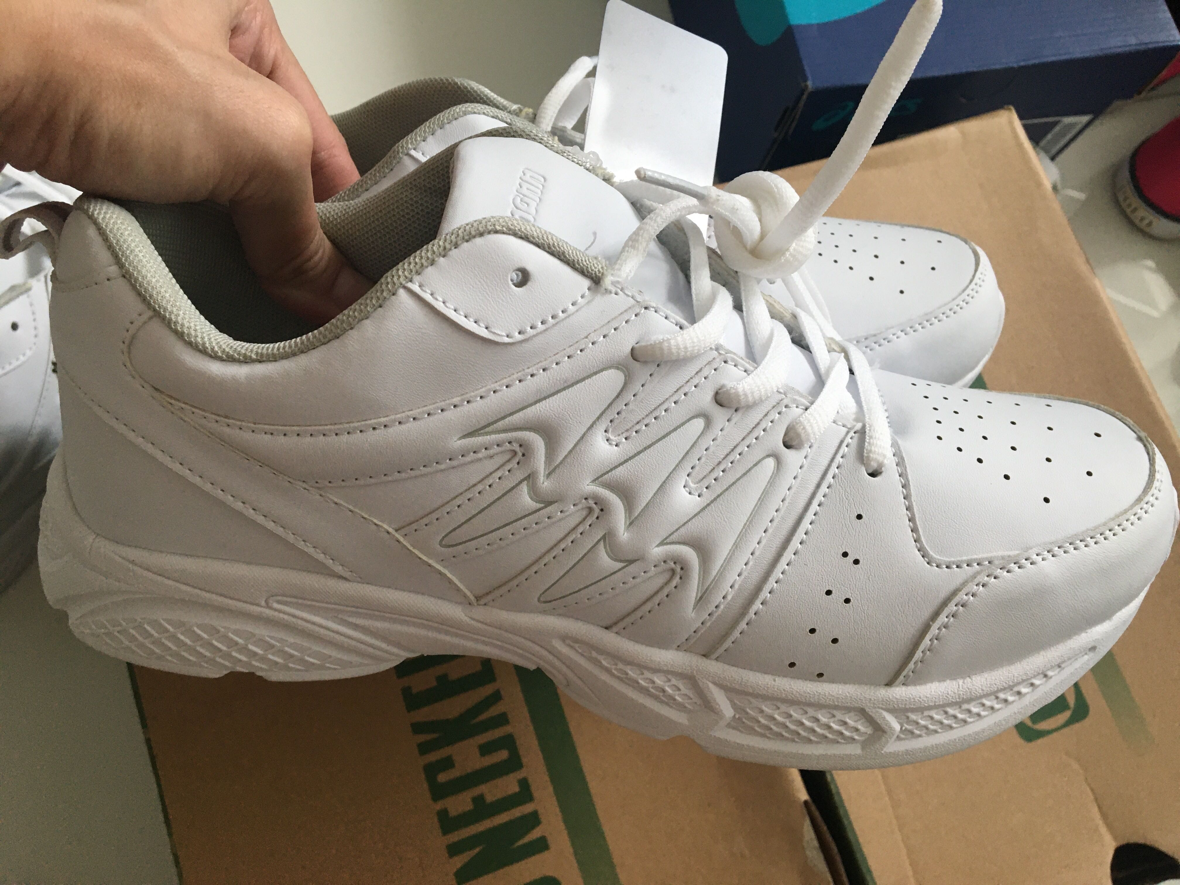 Brand new Neckermann White track school shoes, Men's Fashion, Footwear ...