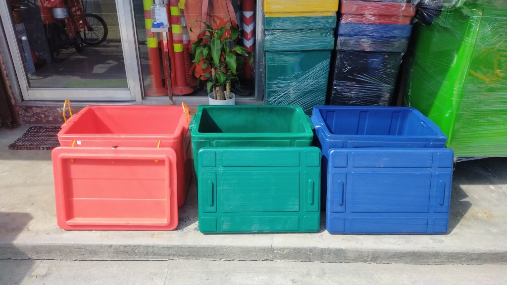 cooler box 70 Liters storage, Furniture & Home Living, Home Improvement ...