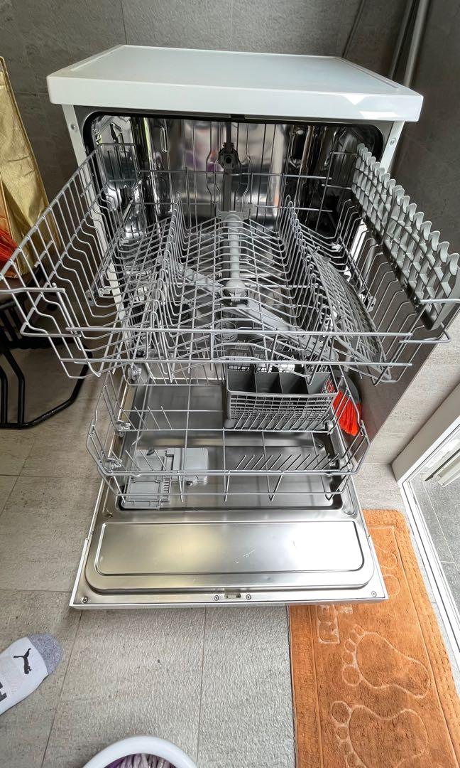 ELBA EBDW 1251 A W Dishwasher, TV & Home Appliances, Kitchen Appliances ...