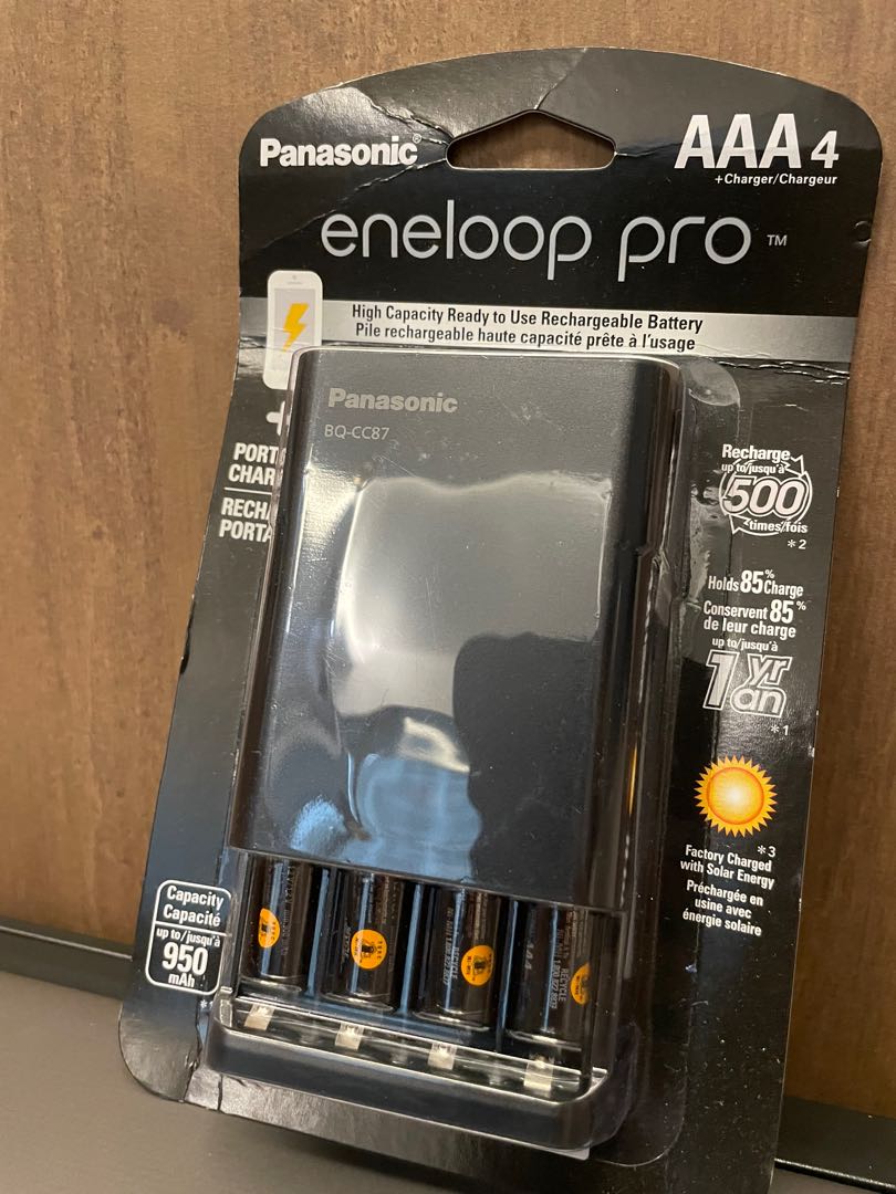 eneloop Panasonic K-KJ87K3A4BA Individual Battery Charger with Portable ...