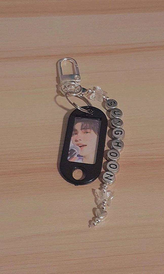 ENHYPEN keychains, Hobbies & Toys, Memorabilia & Collectibles, K-Wave ...