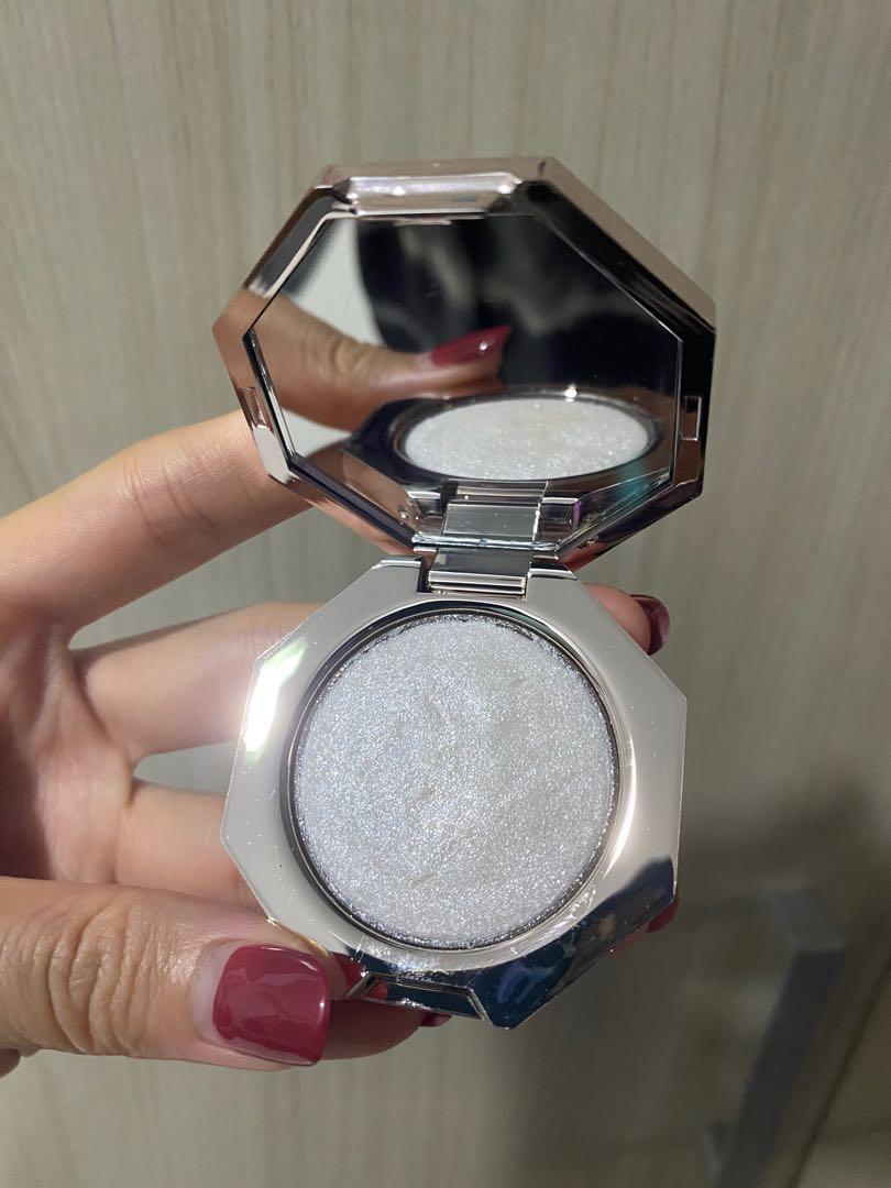 Fenty Beauty Diamond Bomb mini size, Beauty & Personal Care, Face ...