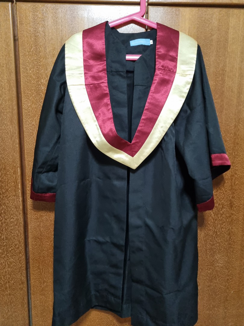 ITE Graduation Gown, Men's Fashion, Tops & Sets, Formal Shirts on Carousell