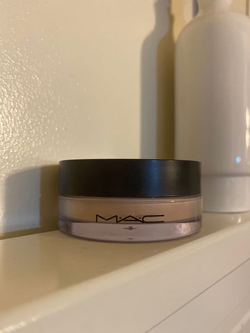 MAC Studio Fix Perfecting Powder (Medium), Beauty & Personal Care, Face ...