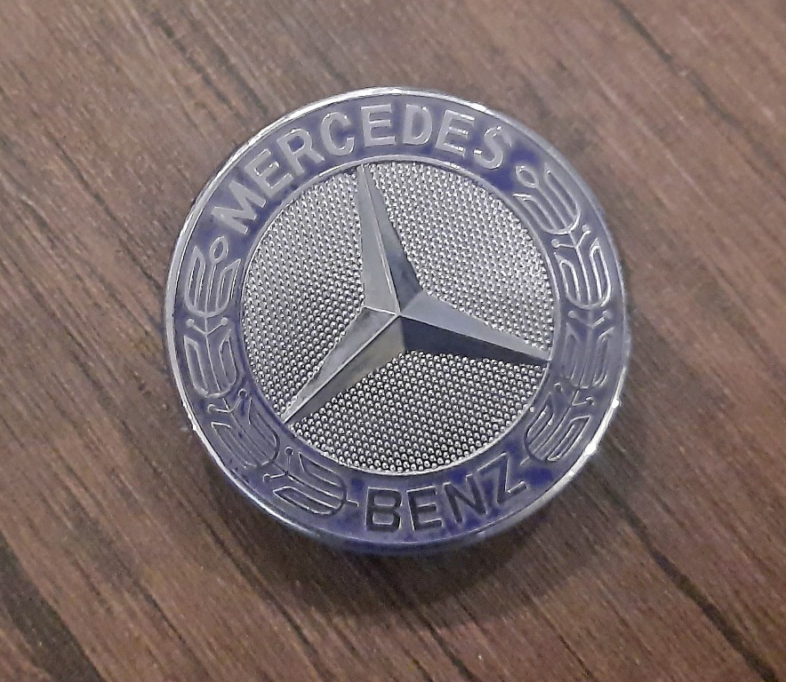 Mercedes-Benz E Class W212 Badge Emblem Bonnet A2128170316, Auto ...