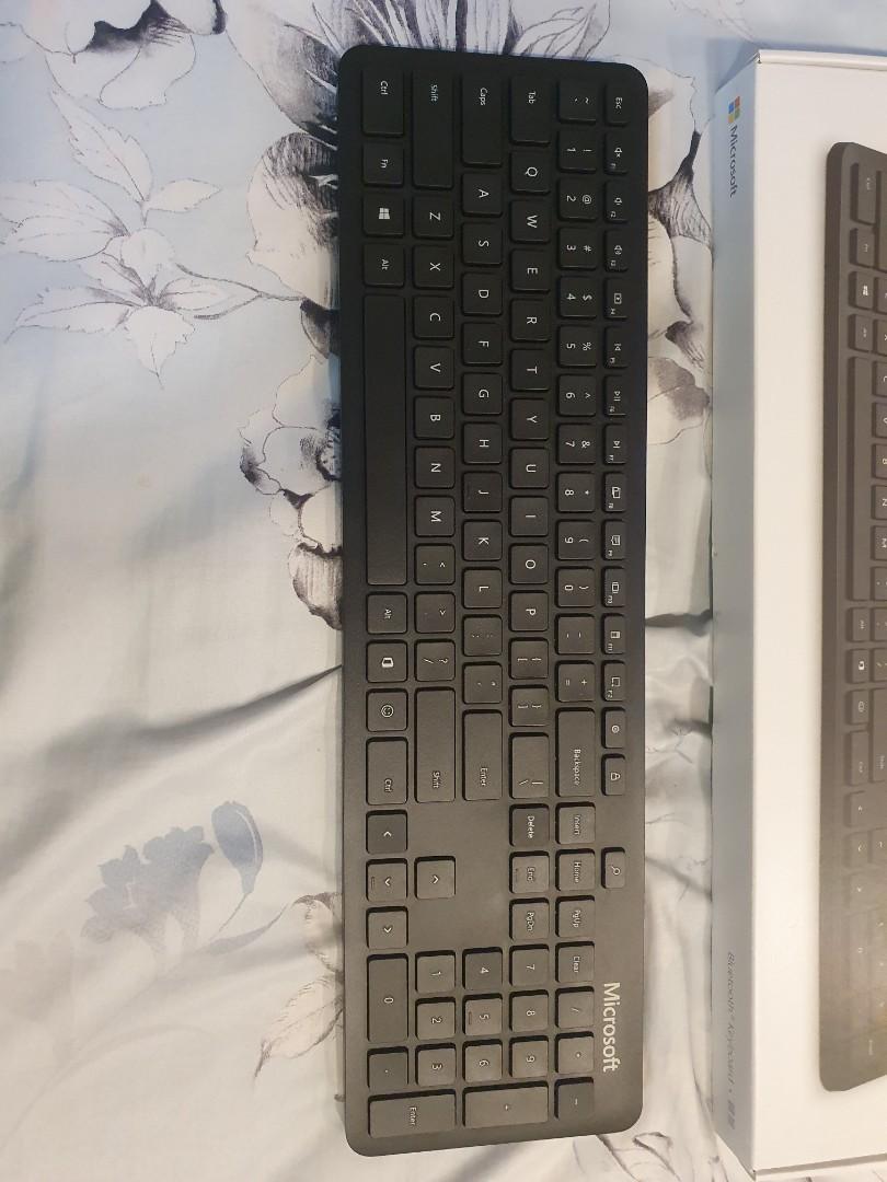 Microsoft Bluetooth keyboard, Computers & Tech, Parts & Accessories ...