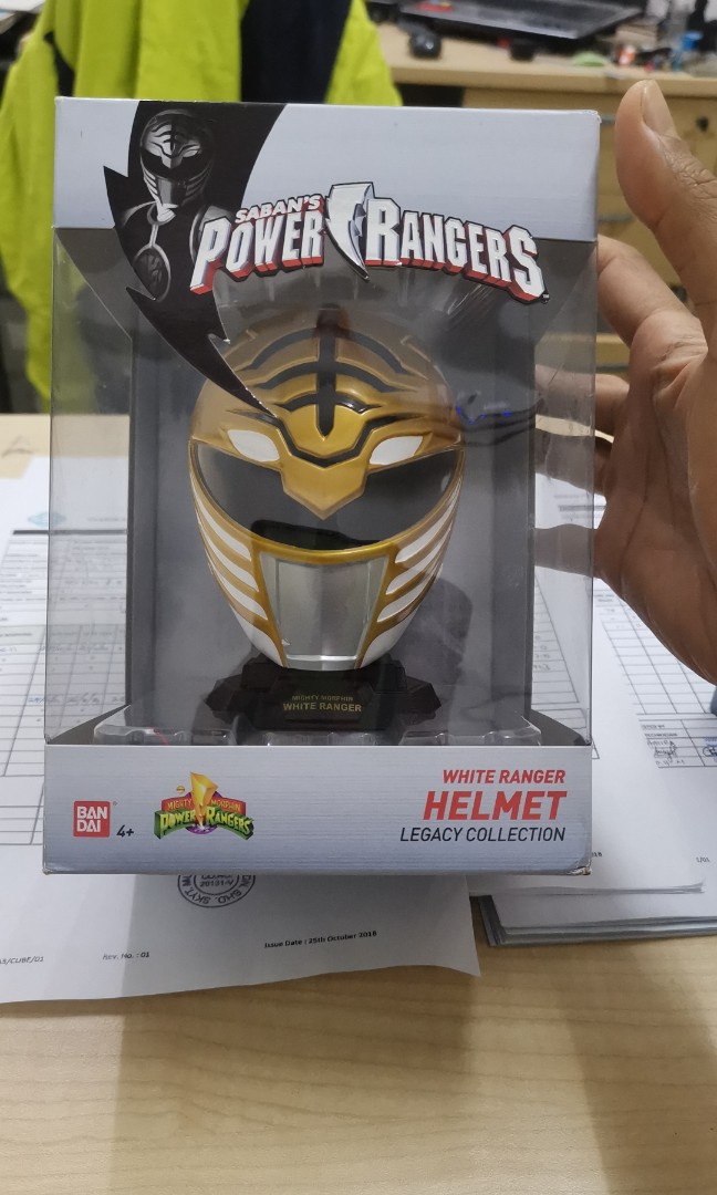 Mighty Morphin Power Rangers White Rangers Display Helmet Bandai Legacy ...