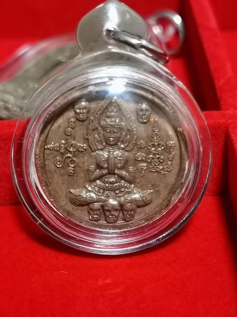 Phra Khun Paen With Mae Per By AJ monak BE2544 Thai Amulet, Hobbies ...