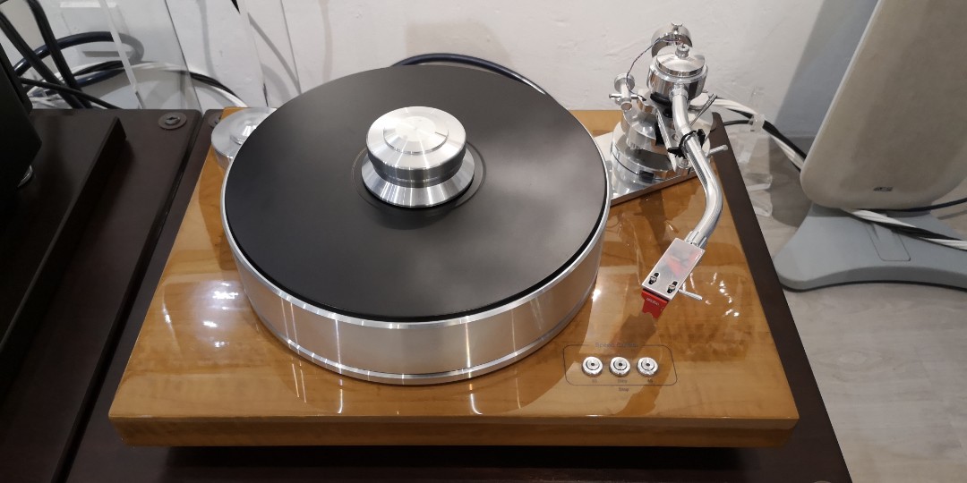 Pro-ject Signature 10 Olive, Audio, Other Audio Equipment on Carousell