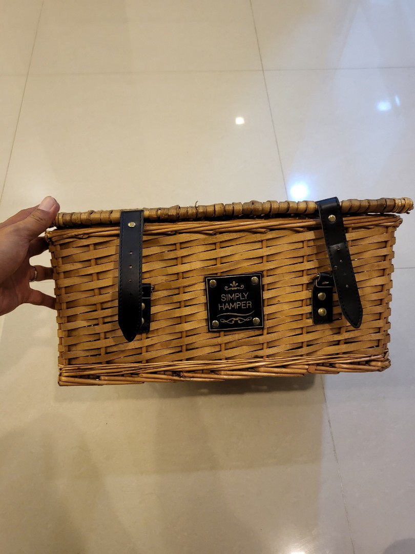 Rattan Basket (for Vespa or to be placed in car boot), Motorcycles ...