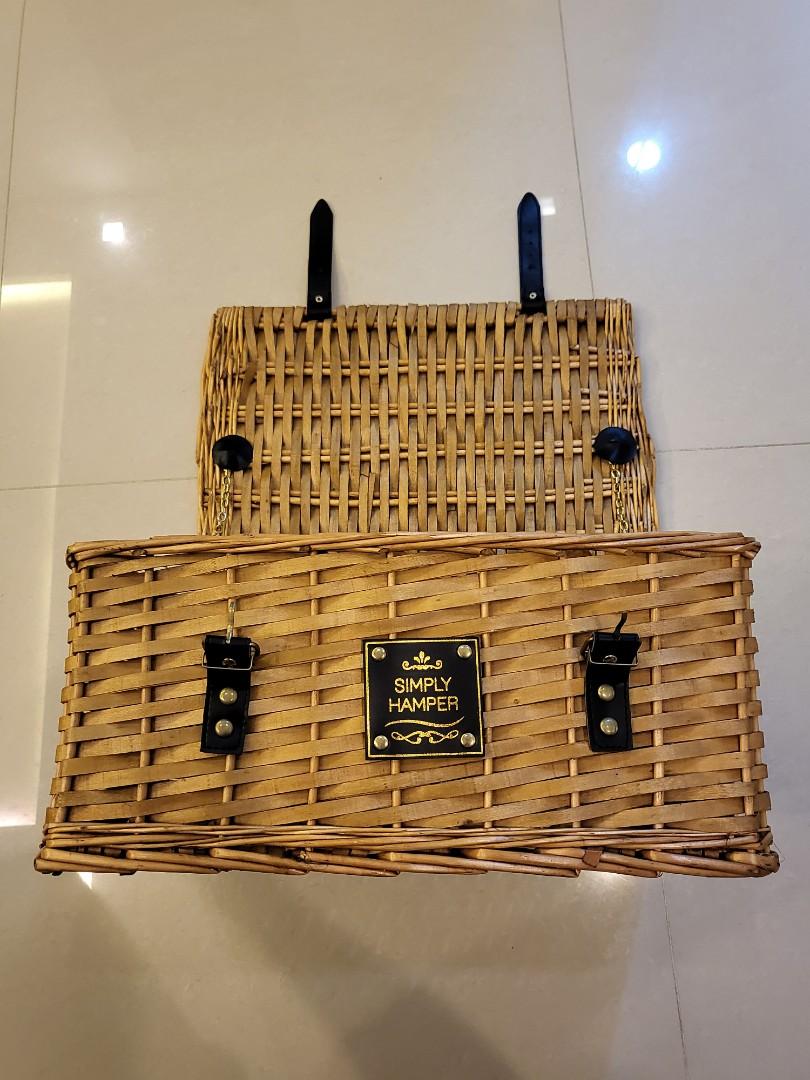 Rattan Basket (for Vespa or to be placed in car boot), Motorcycles ...