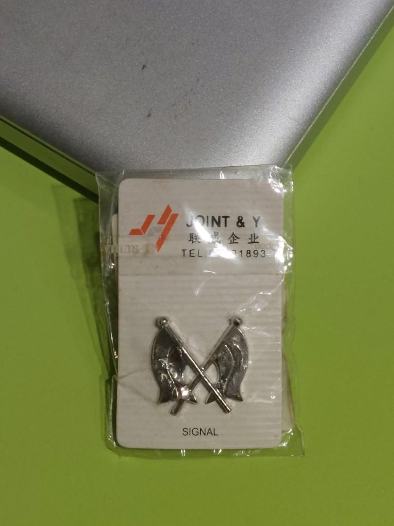 Signal Formation Badge, Hobbies & Toys, Memorabilia & Collectibles ...