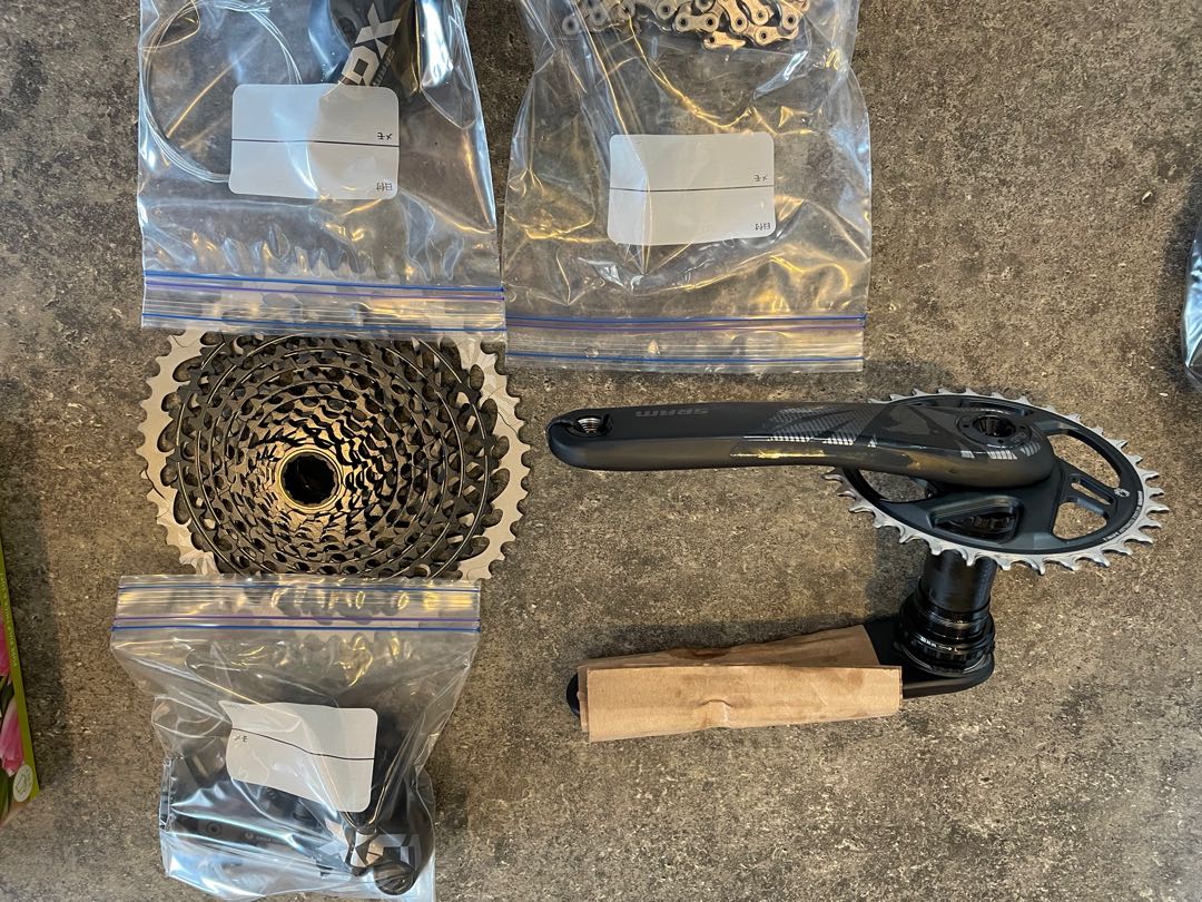Sram X01 Groupset with X1 Carbon crank, Sports Equipment, Bicycles ...