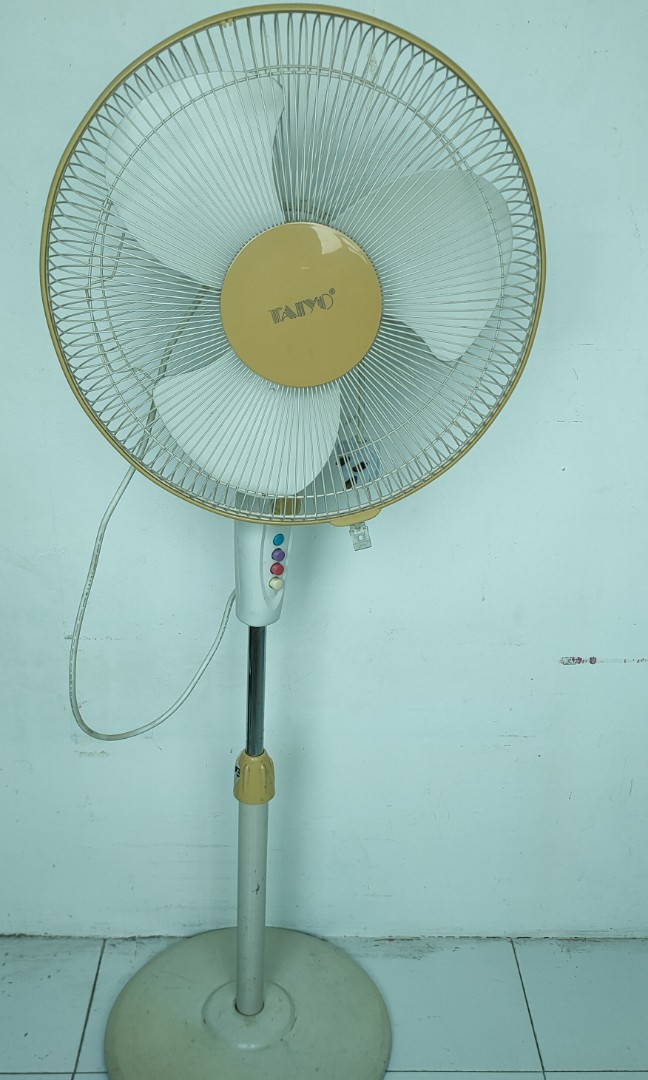 Stand fan- Taiyo 19 inches, Furniture & Home Living, Lighting & Fans ...