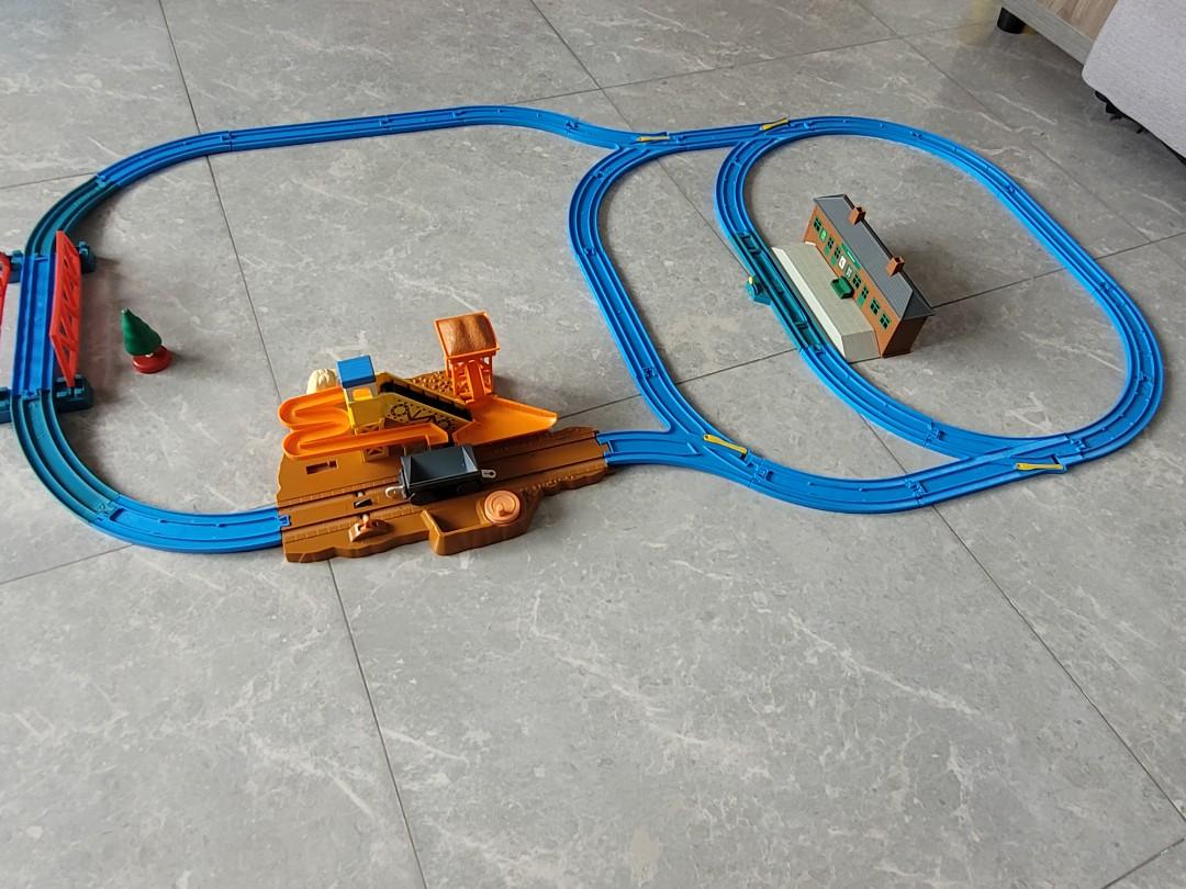 Thomas Takara Tomy Sodor Quarry Loader Set, Hobbies & Toys, Toys ...