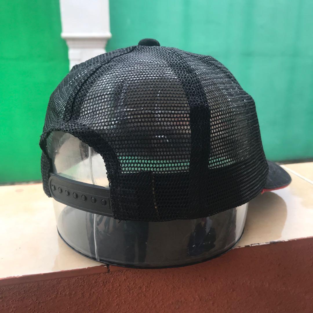 Castrol Cap, Men's Fashion, Watches & Accessories, Cap & Hats on Carousell